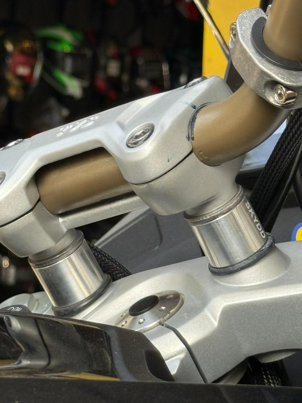 TVS Apache RTX Handlebar Riser 1.5 inch – www.teamskydd.com